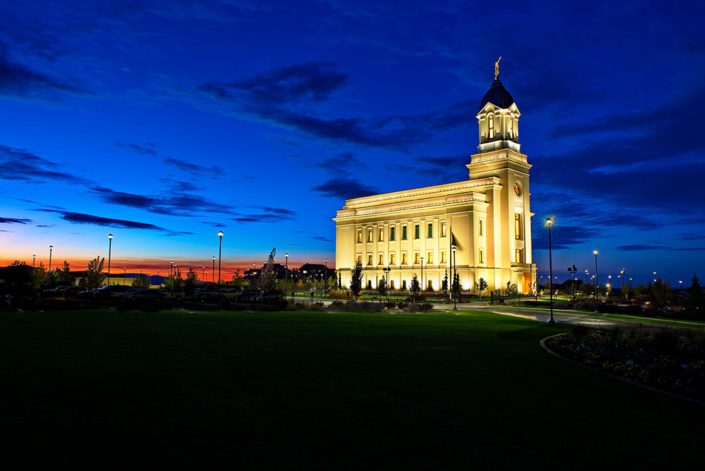 The Draper Utah Temple, a Beacon of Light For All - Beautiful Temple ...